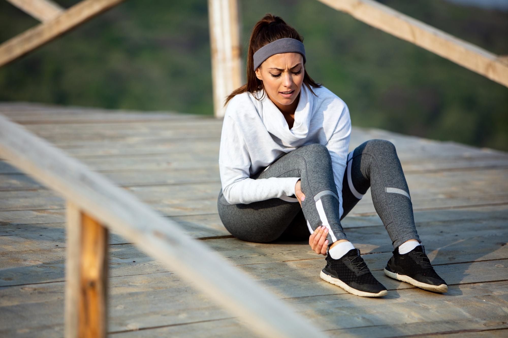 ACL Injuries in Female Athletes: Causes, Risks & Prevention Tips