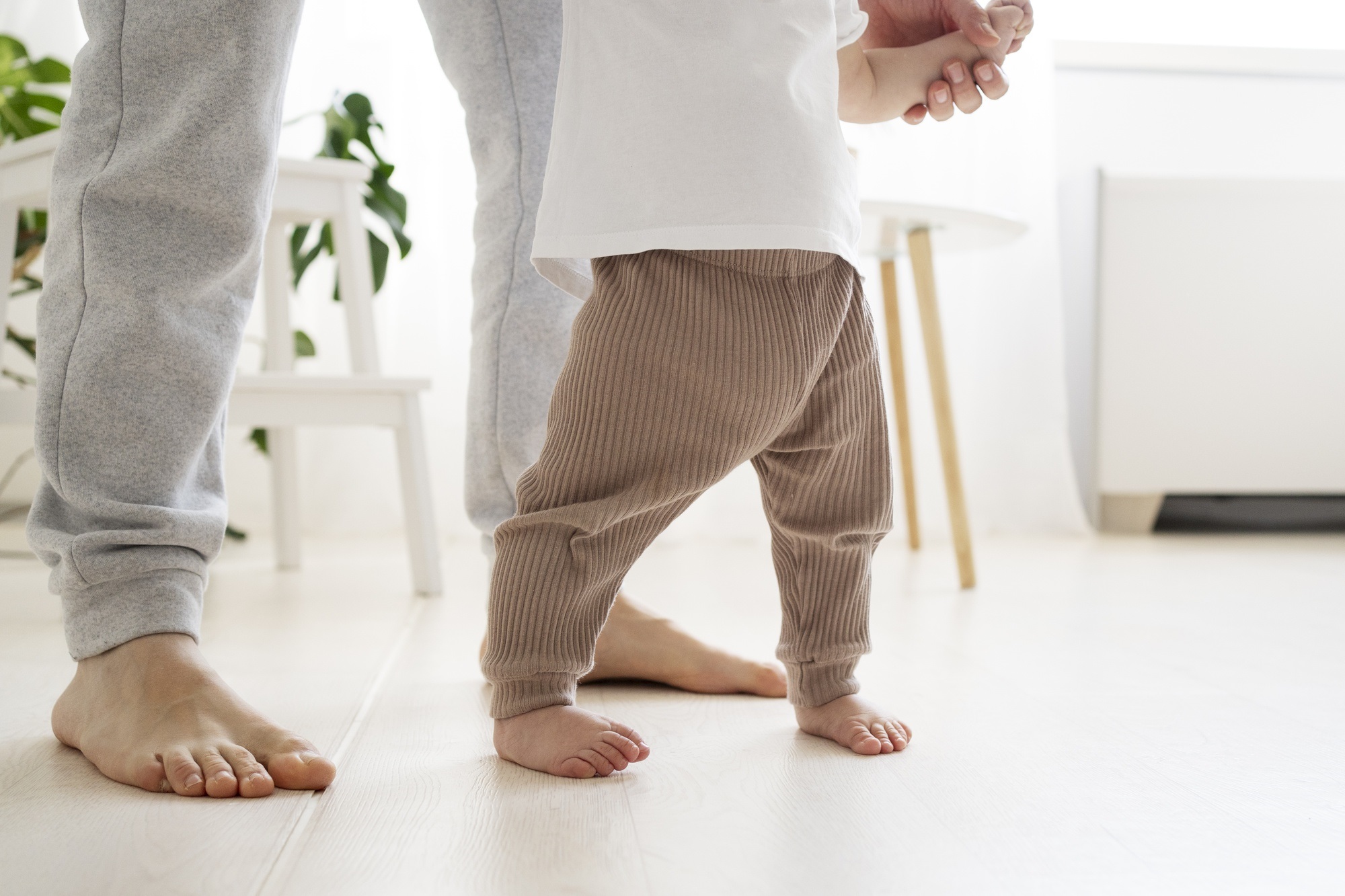 Flat Feet in Children vs. Adults: How Treatment Differs